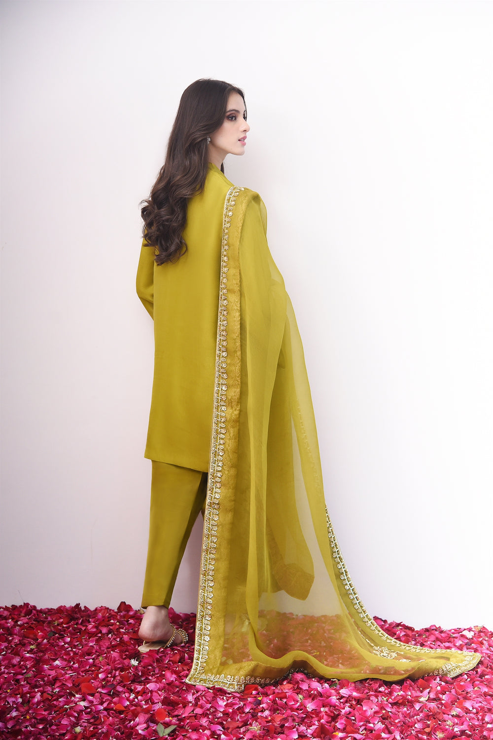 URMIL – ReetWear - Clothing Store